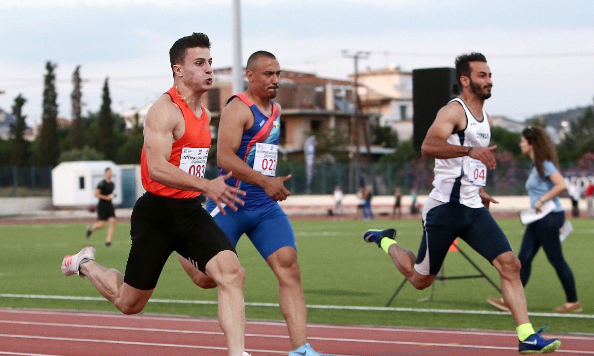 Η ομάδα 4×100μ. Ανδρών Κ23 βλέπει… το πανελλήνιο ρεκόρ στα «Δρόμεια ...