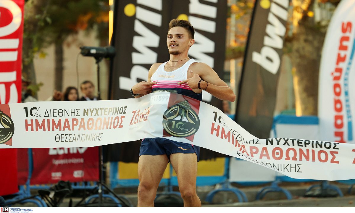 11ος ΗμιΜαραθώνιος Αθήνας: 19.000 δρομείς σε αναμονή για την εκκίνηση ...
